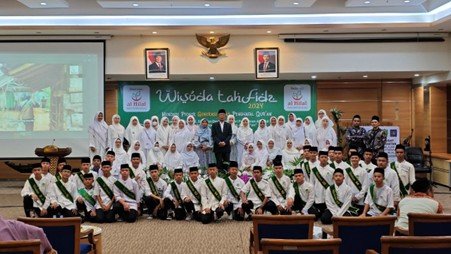 Wisuda Tahfidz 2024 Pesantren Al Hilal Telah Sukses Diselenggarakan dengan Tema “Menjadi Pionir ...